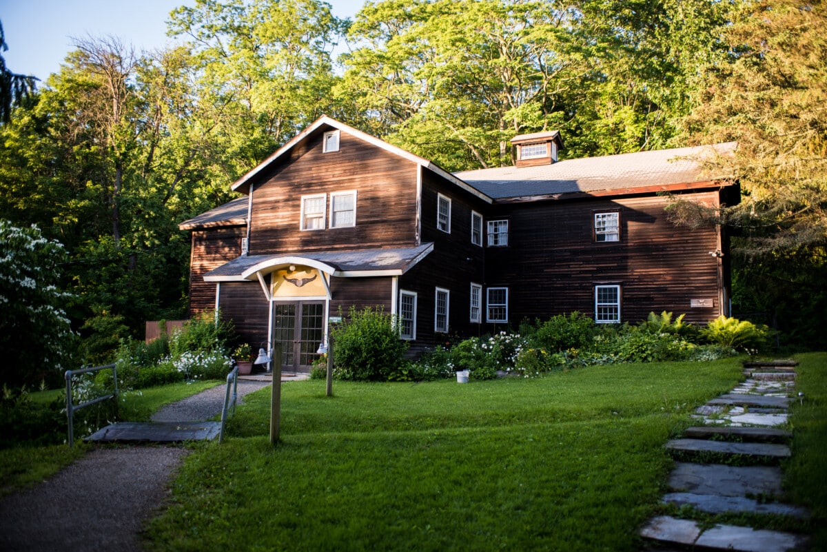 An Important Update About the Abode of the Message - Inayatiyya